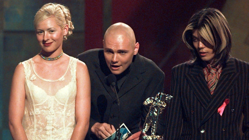 Podcast Episode 113: A Time Capsule Indeed | 1996 MTV VMAs – Fashion Grunge